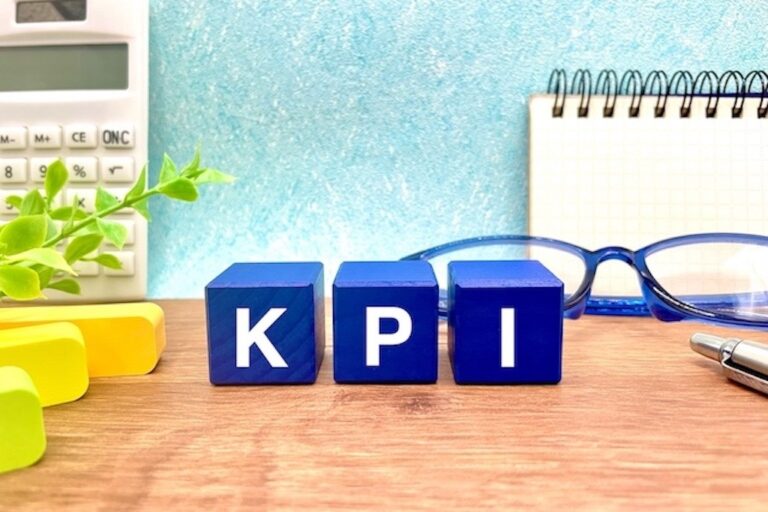 売上に繋がるKPIとは？設定ポイントと具体例、KPIツリーを解説 | 株式会社koujitsu | 事業戦略・マーケティング戦略で企業の伴走支援