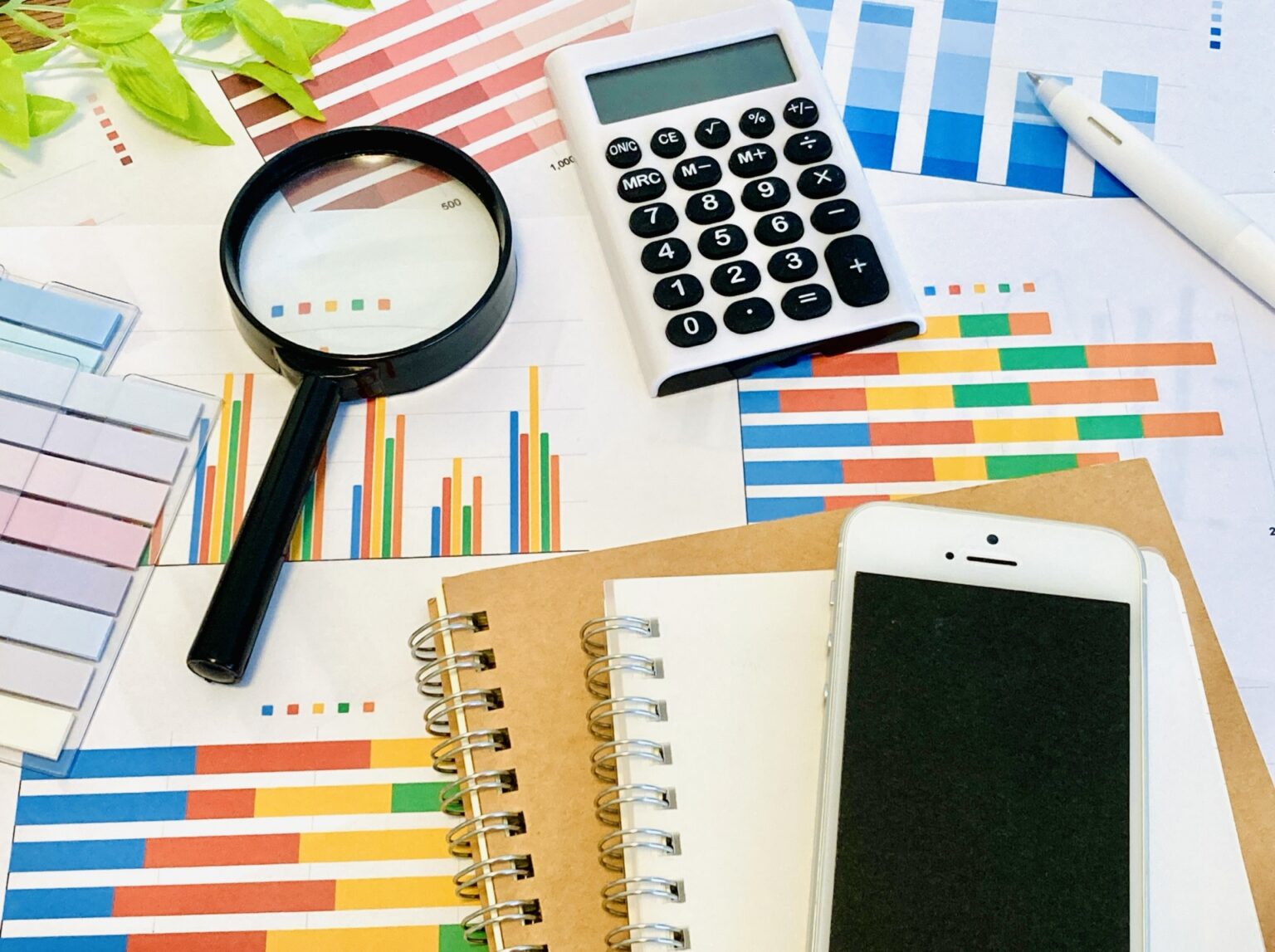 マーケティングチャネルとは？効果的なチャネル戦略の立て方 | 株式会社koujitsu | 事業戦略・マーケティング戦略で企業の伴走支援