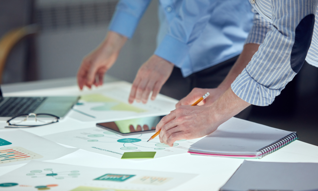 事業多角化とは？4つの多角化戦略やメリット・企業の成功事例を解説！ | 株式会社koujitsu | 事業戦略・マーケティング戦略で企業の伴走支援